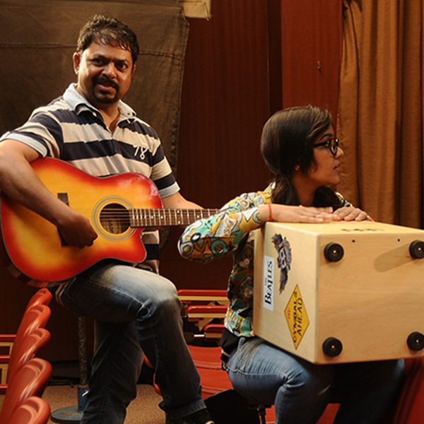 James Vasanthan In “Vaanavil Vaazhkai” – Tamil Cinema News, Kollywood ...