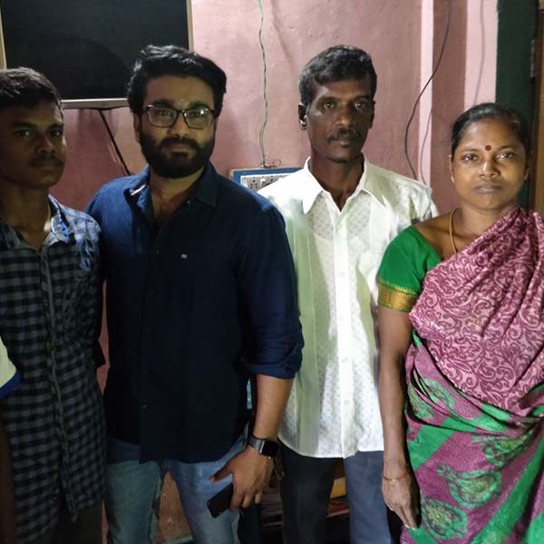 Actor Praba helps to poor people photos