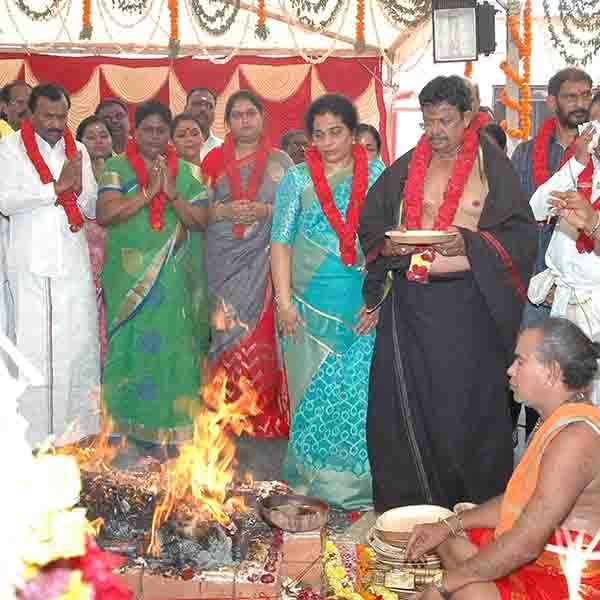 Film chamber yagam stills | Film chamber yagam images